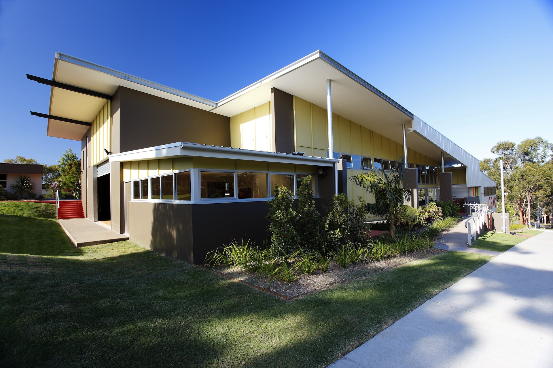Robina Community Performing Arts Centre by Lightwave Architectural ...