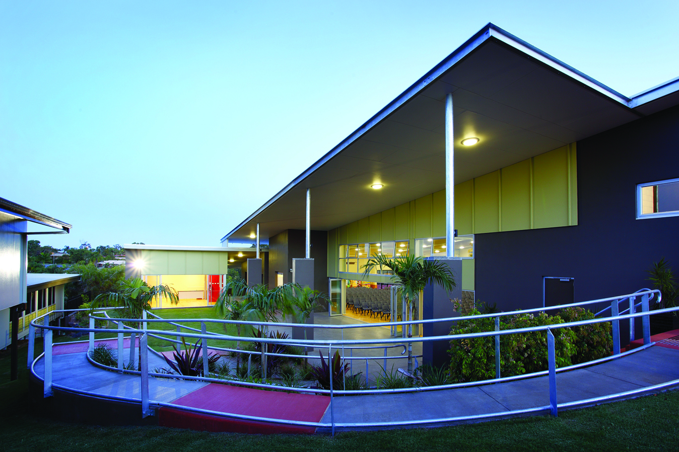 Robina Community Performing Arts Centre by Lightwave Architectural ...