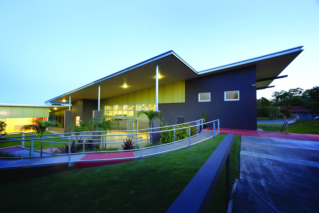 Robina Community Performing Arts Centre by Lightwave Architectural ...