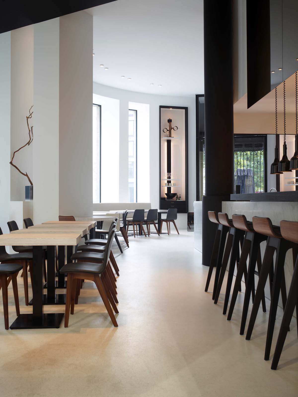 Renaissance, Bar Ristorante - Architizer