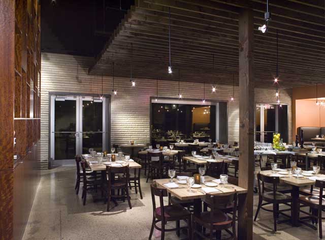 Swingos Grand Tavern - Architizer