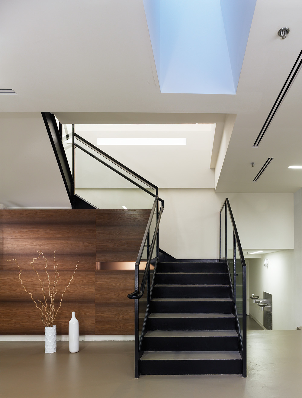 AED Globe Theater by Studio Twenty Seven Architecture - Architizer