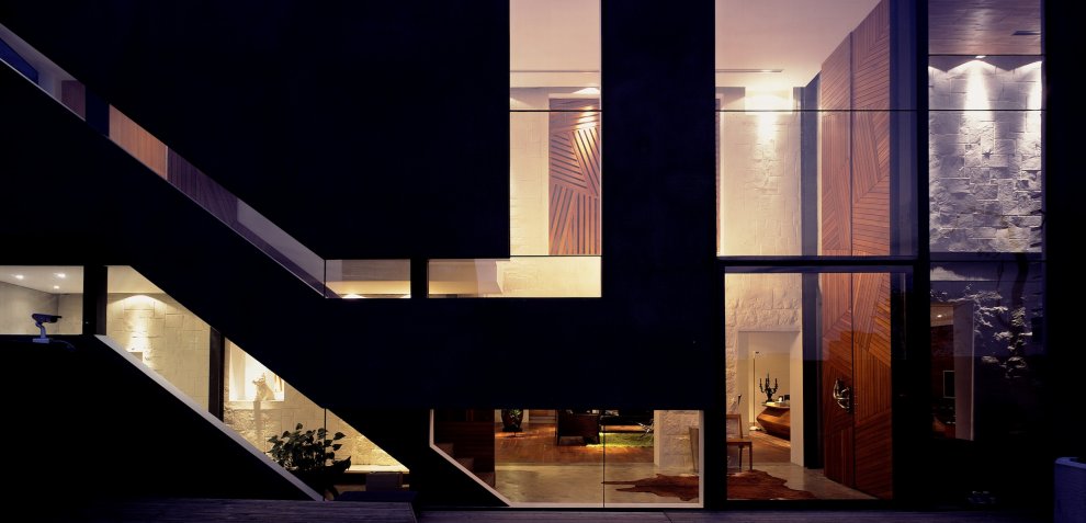 Ant Farm House by xrange - Architizer