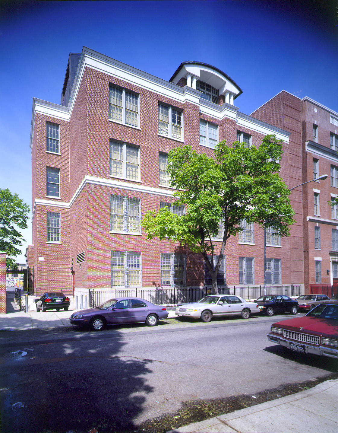 Aviator Sports and Events Center by Jack L. Gordon Architects - Architizer
