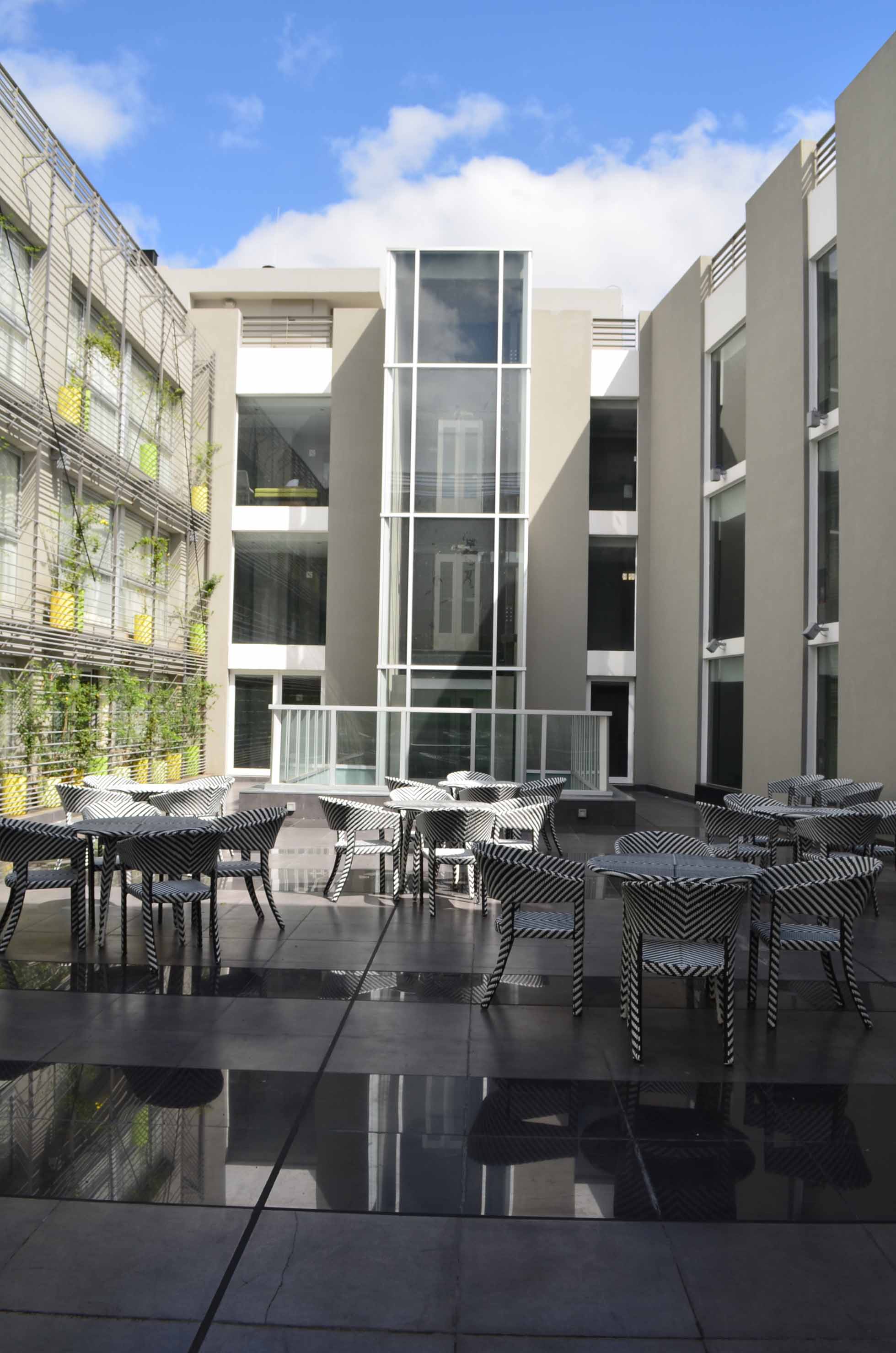 Masliah Hotel by Paula Lavarello. Oficina de Arquitectura y Diseno ...