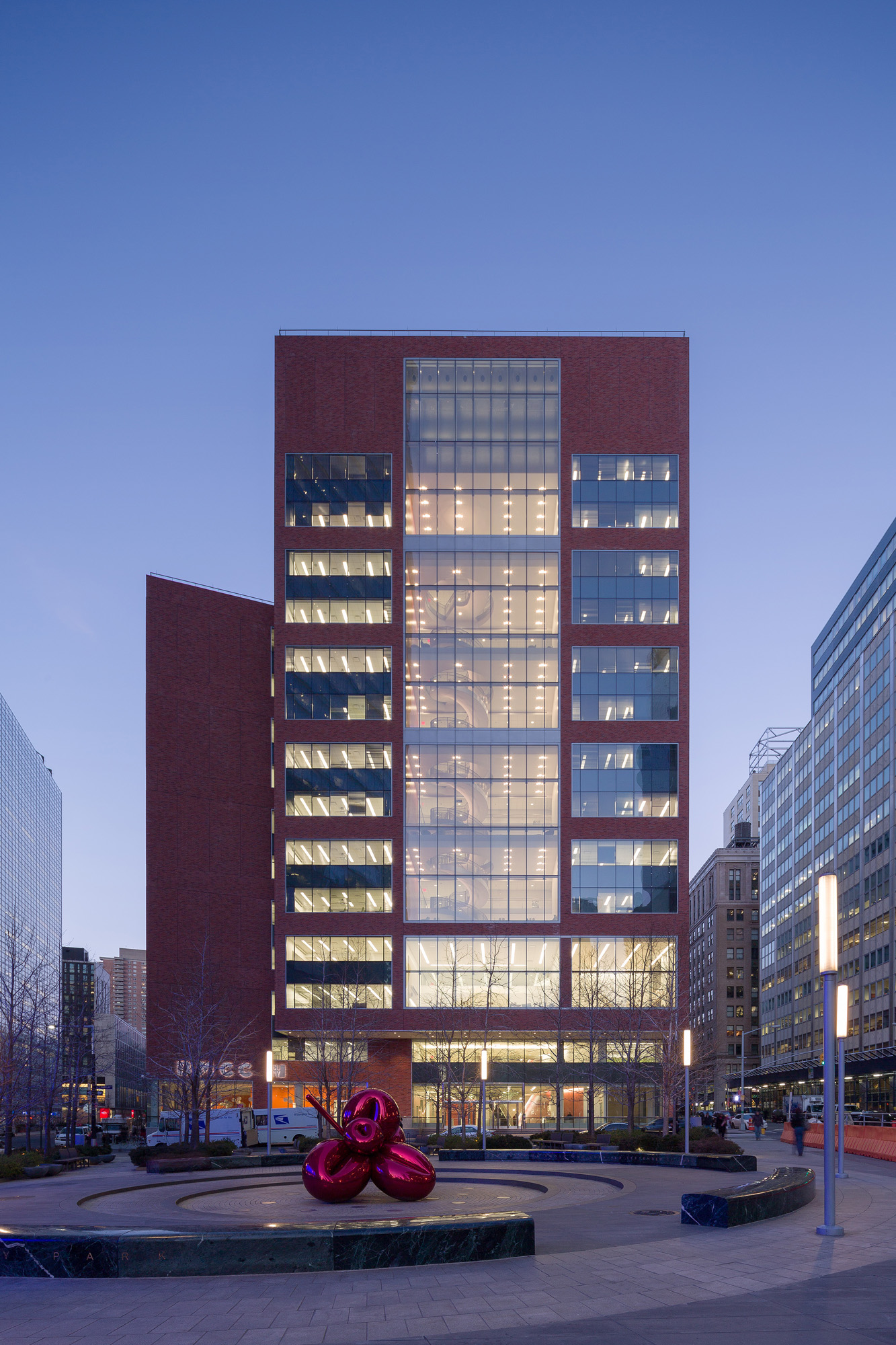 Miles and Shirley Fiterman Hall, Borough of Manhattan Community College ...