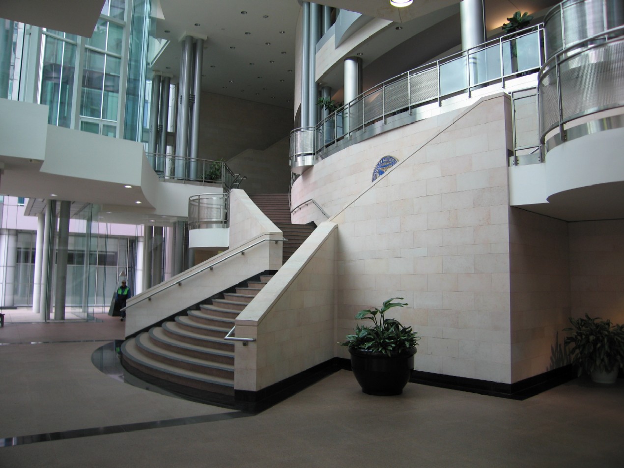 Toronto 311 Service Center - Architizer