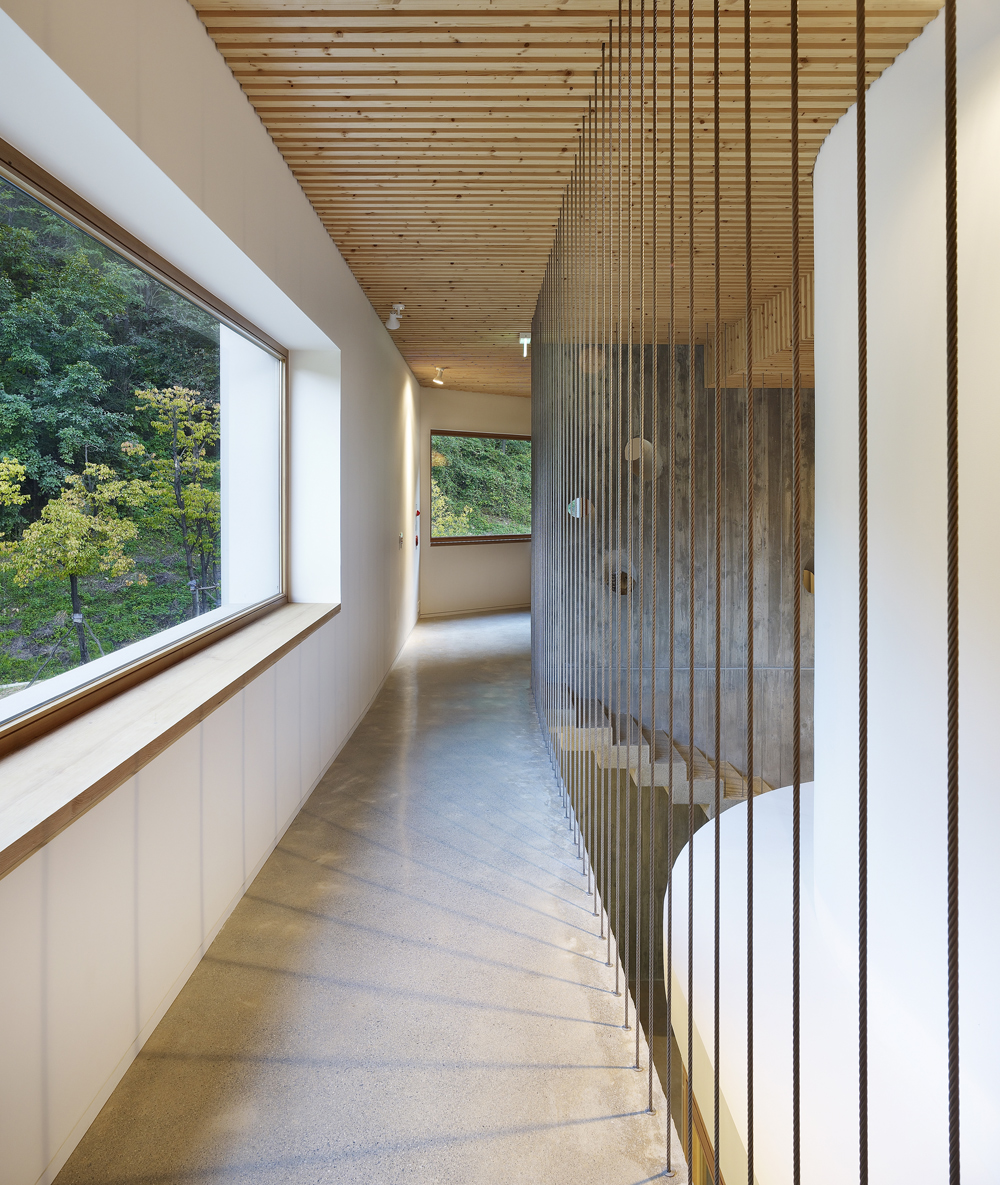 Hanil Cement Information Center and Guesthouse by BCHO Architects ...