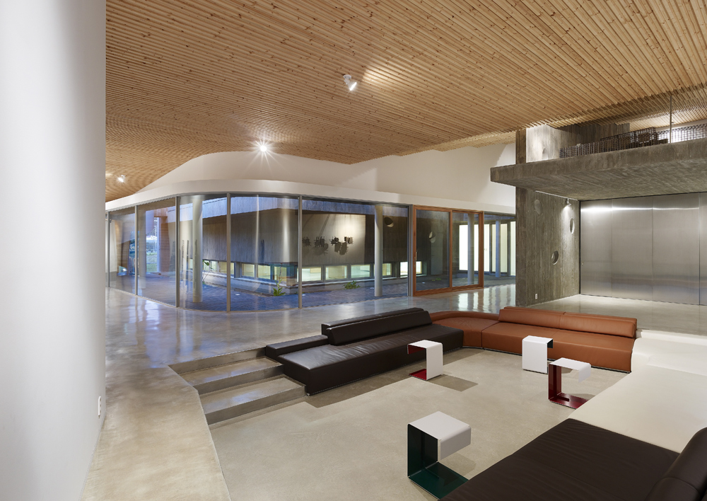 Hanil Cement Information Center and Guesthouse by BCHO Architects ...