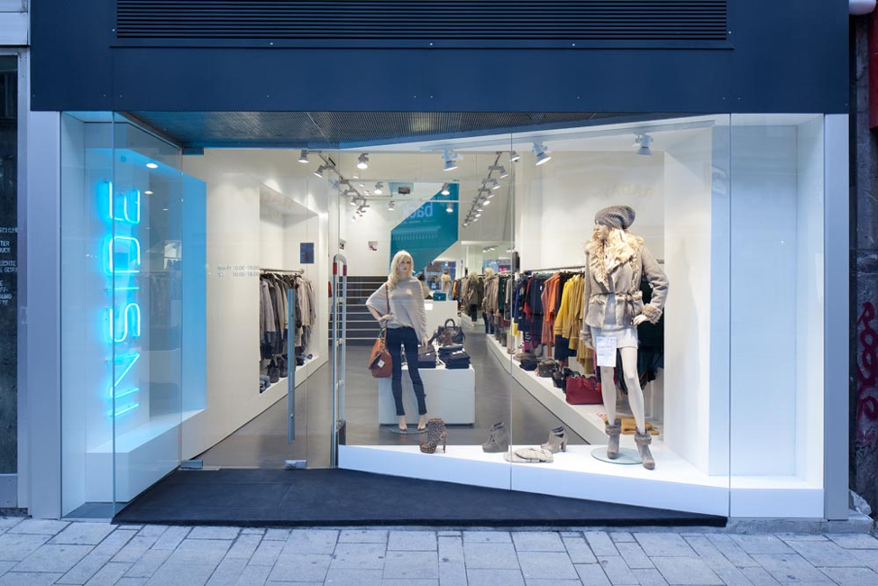 Inside Fashion Store - Architizer