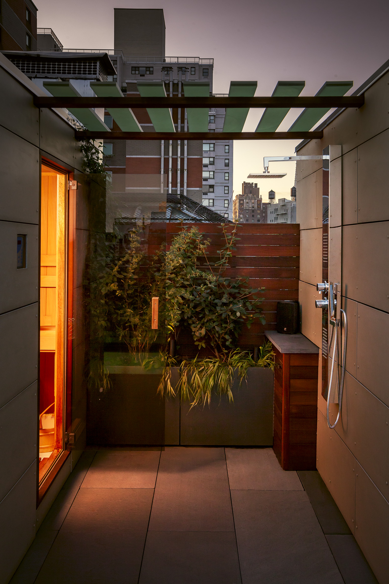 New York Penthouse by Evan Lai Landscape Design - Architizer