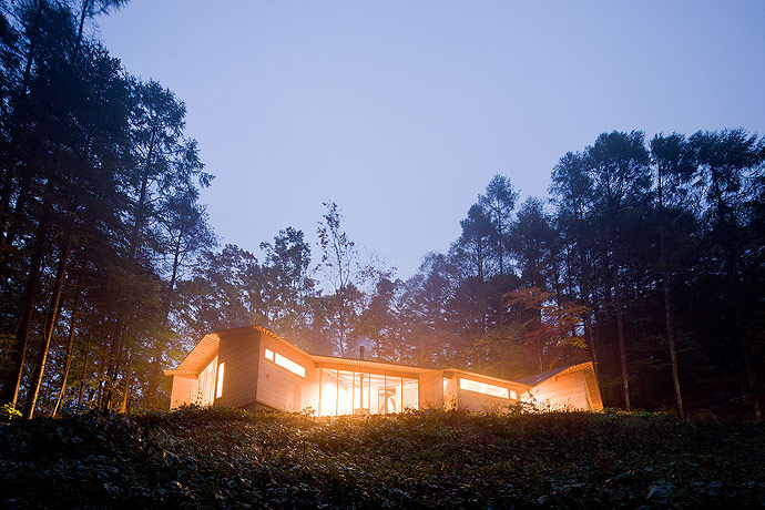 InBetween House by Koji Tsutsui Architect & Associates - Architizer