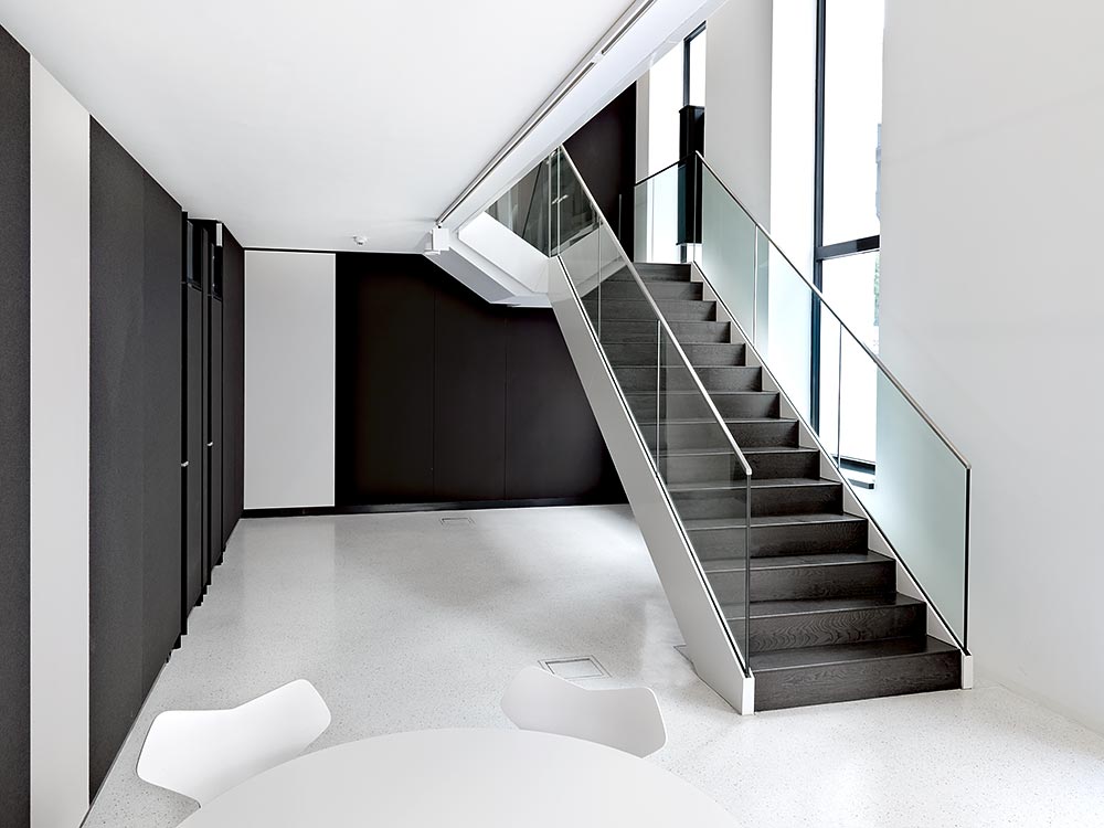 Bene Flagship Store by SOLID architecture - Architizer