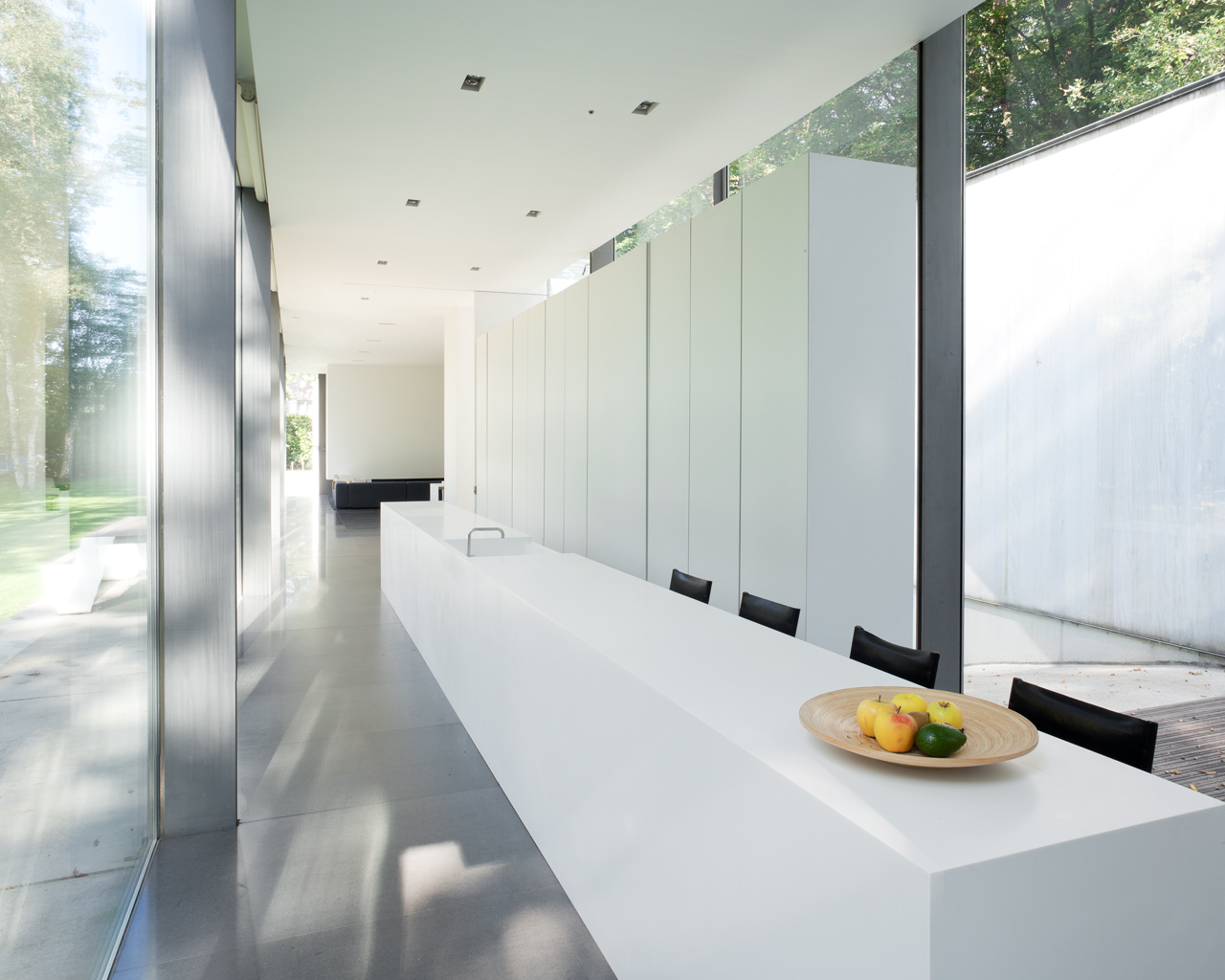 Villa Roces by Govaert & Vanhoutte Architects - Architizer