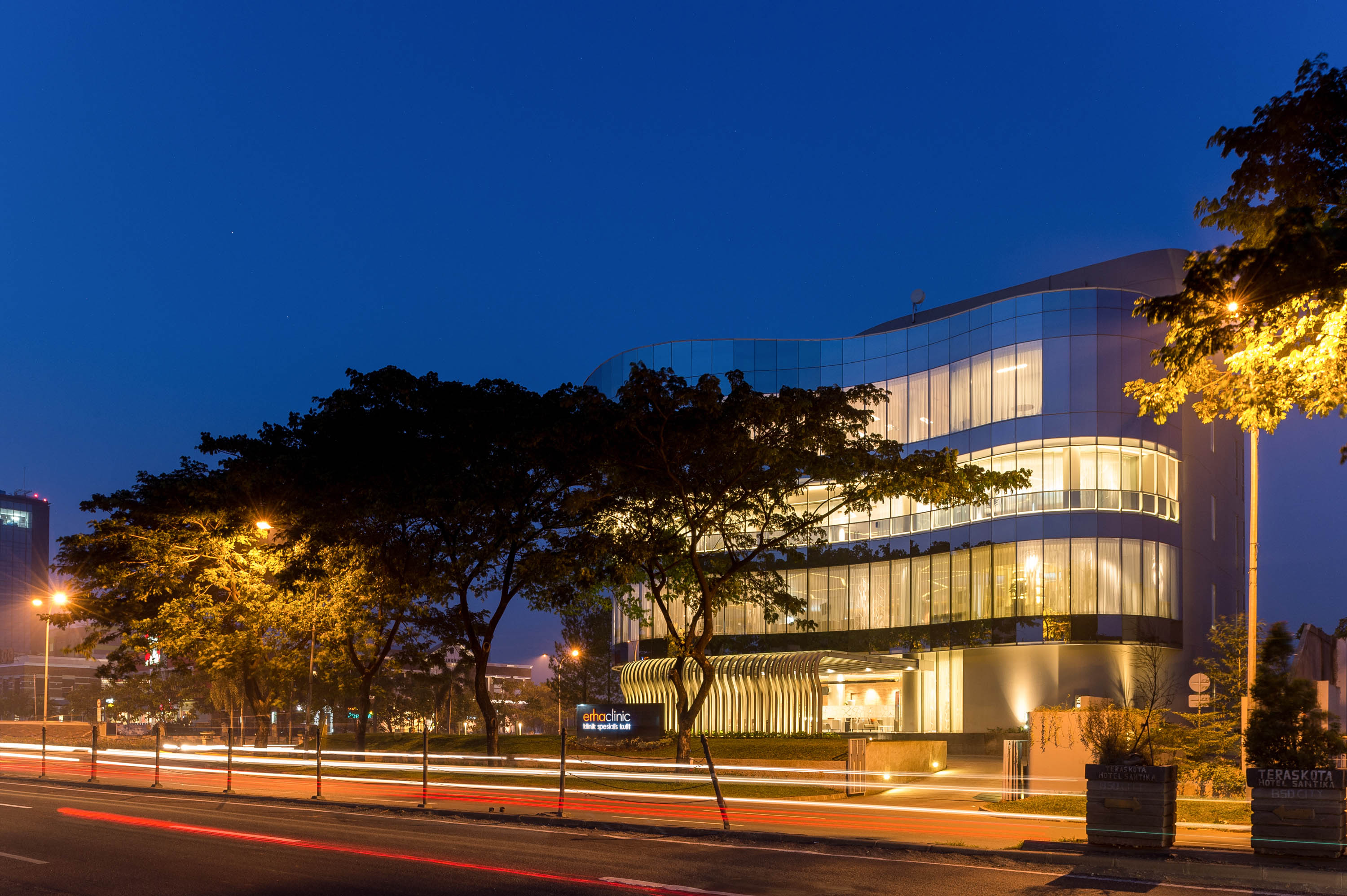 Eau (ō) Building - Architizer