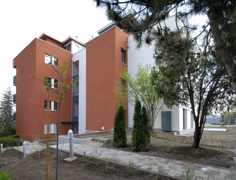 Extension of a residential building, Budapest by Ferdinand and ...