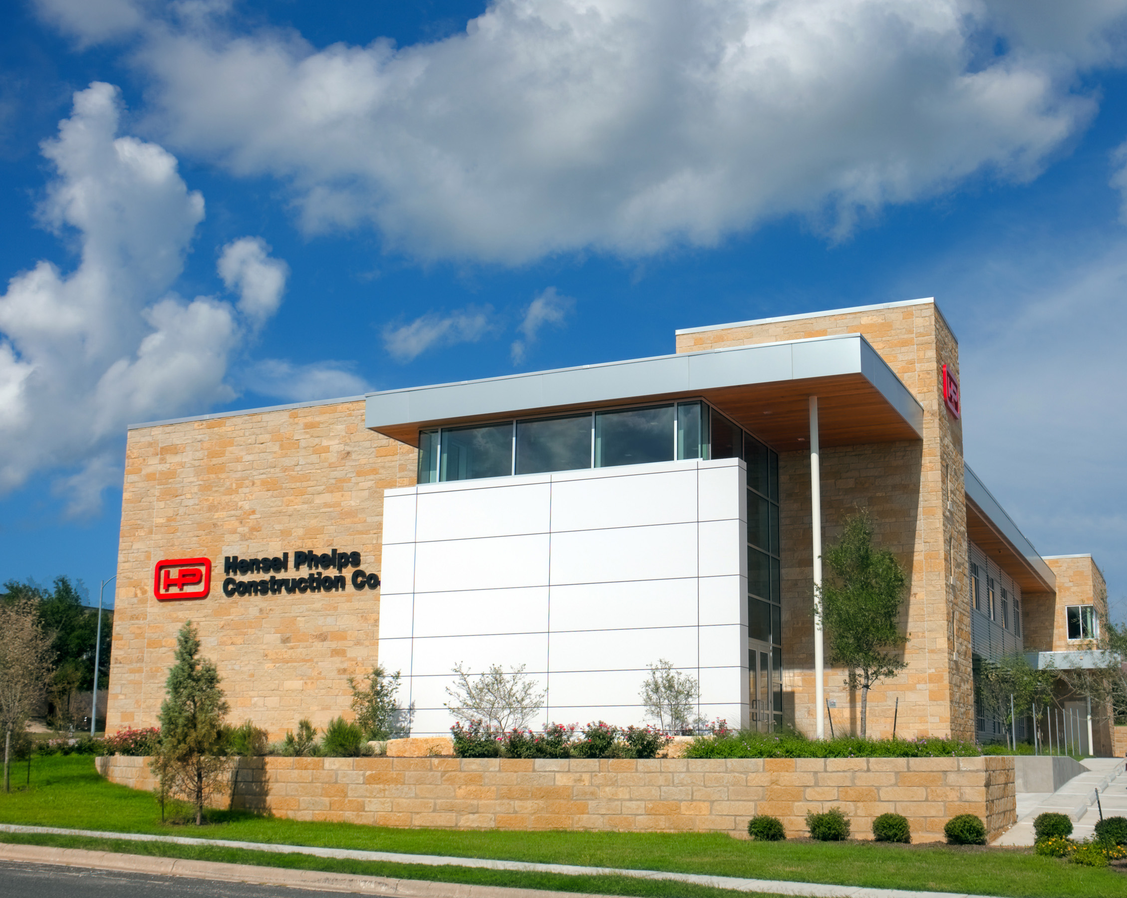 Hensel Phelps District Office by Haddon+Cowan Architects Collaborative ...