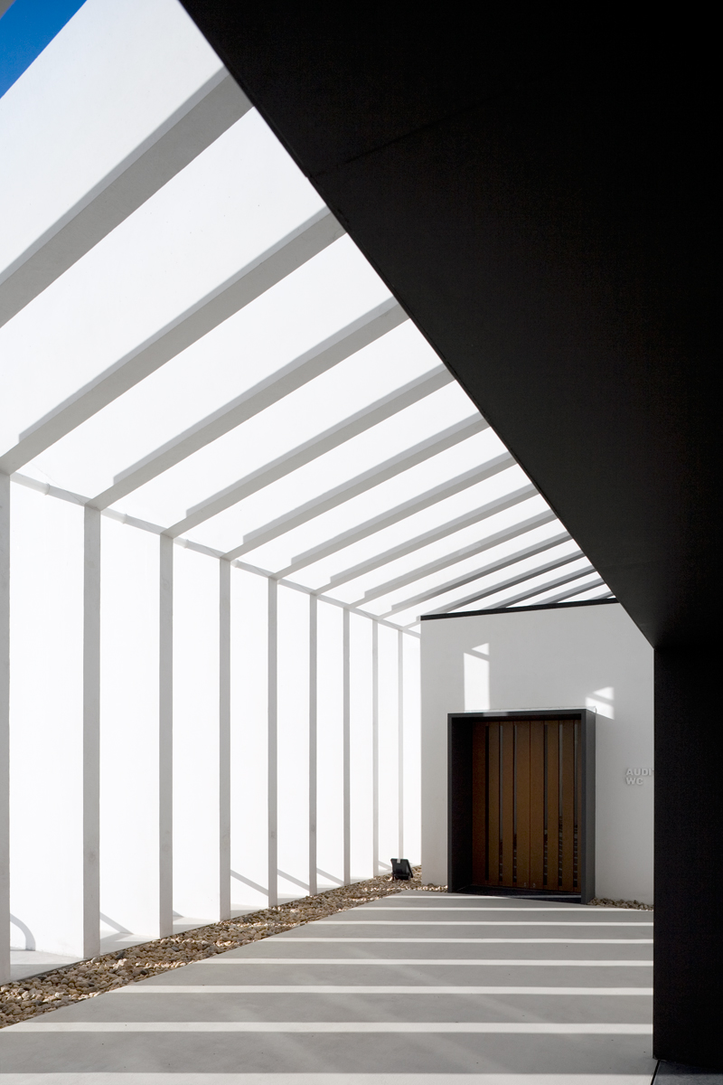 Mora River Aquarium by PROMONTORIO - Architizer