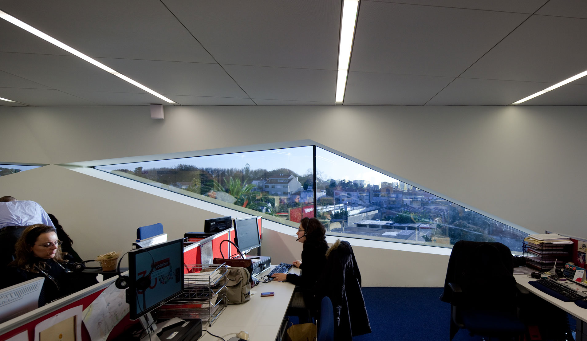 Vodafone Headquarters Building - Architizer
