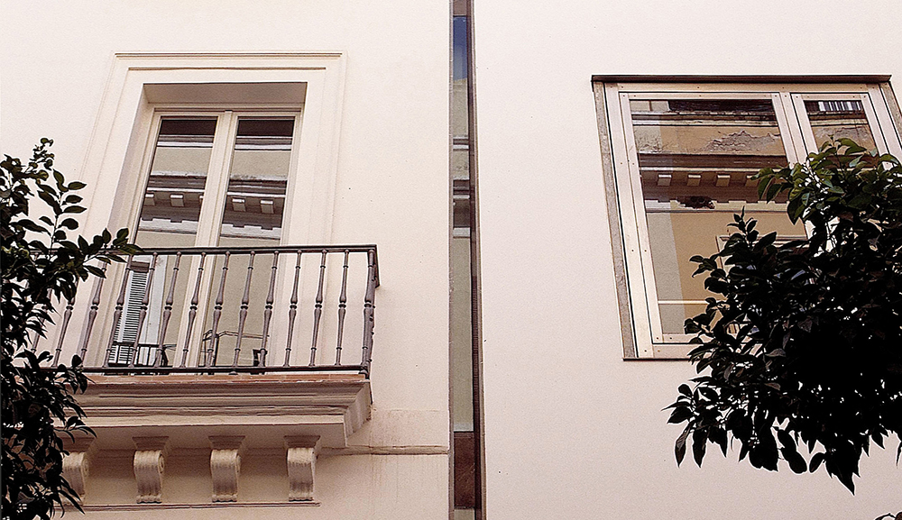 Office Building at the Historic Centre of Seville - Architizer