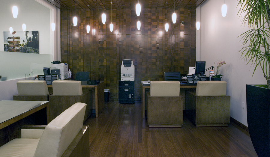 Bank of Manhattan - Architizer