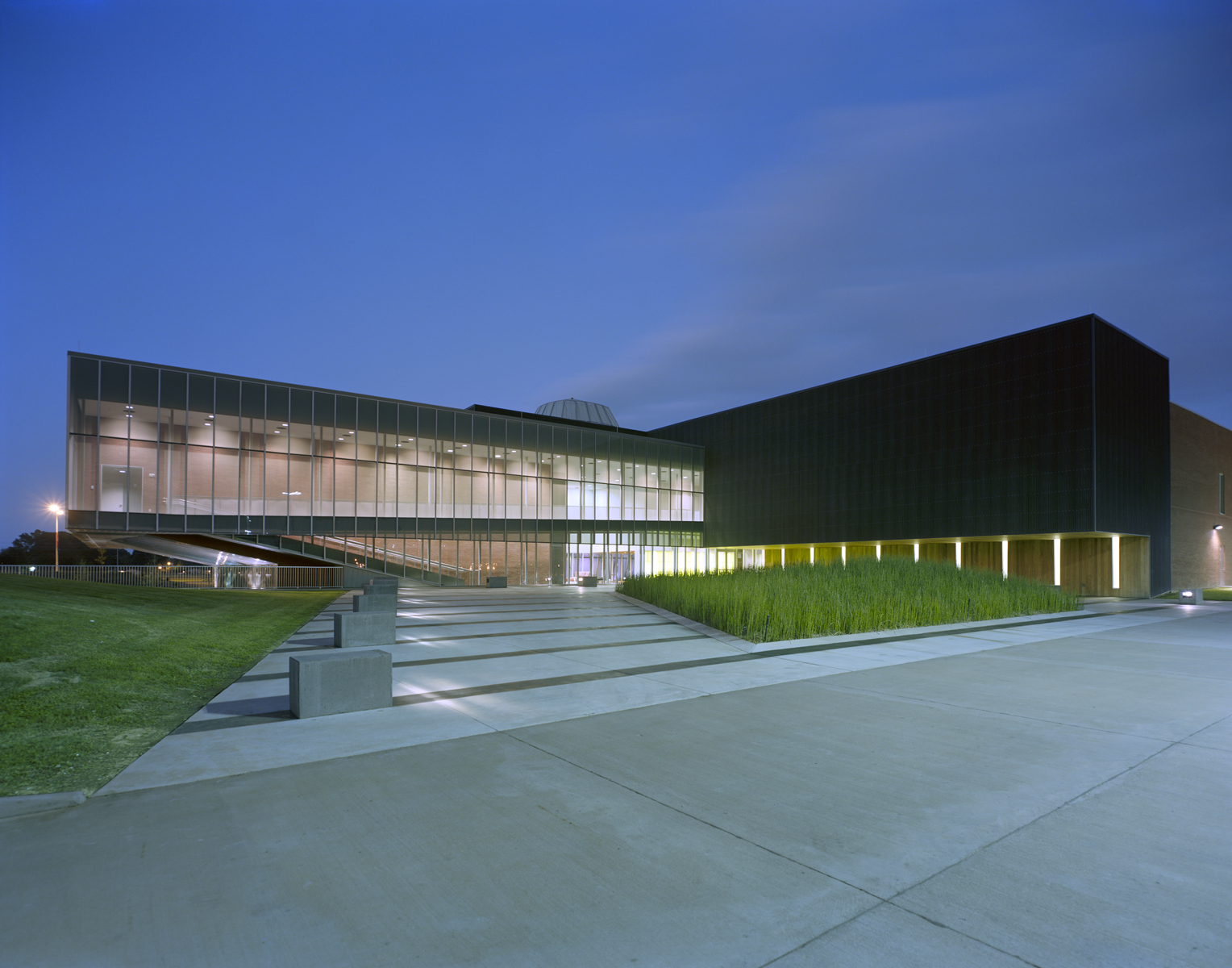 930 Poydras Residential Tower by EskewDumezRipple - Architizer