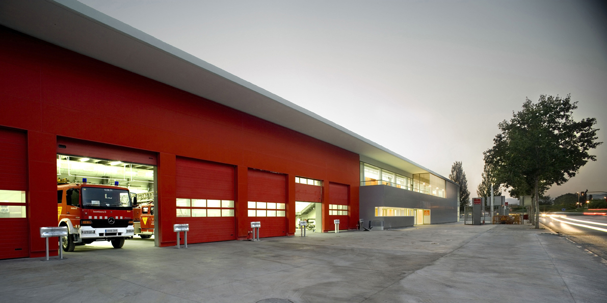Mataró Fire station by Jordi Farrando, architect - Architizer