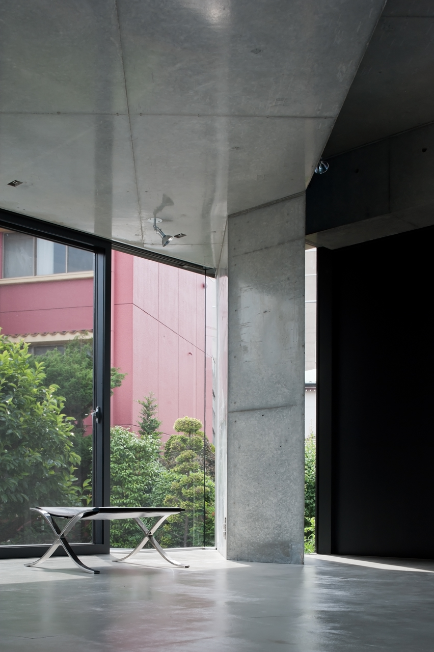 Idea 413474: Motoazabu Apartment sYms by Kiyonobu Nakagame Architect ...