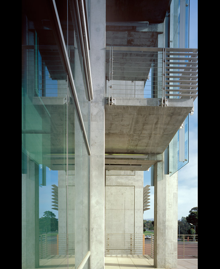 University of California, San Diego Natural Sciences Building by Bohlin ...