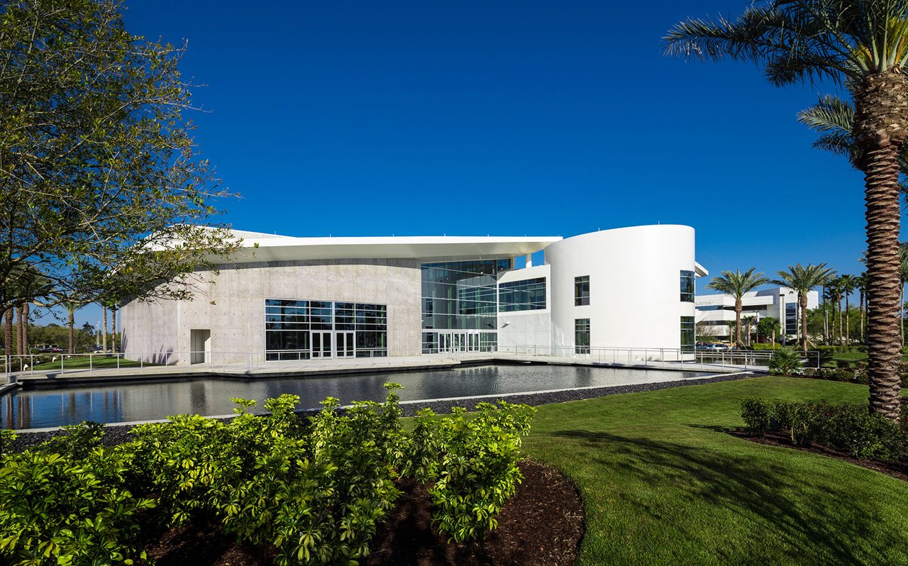 Embry-Riddle Aeronautical University Jim W. Henderson Administration ...