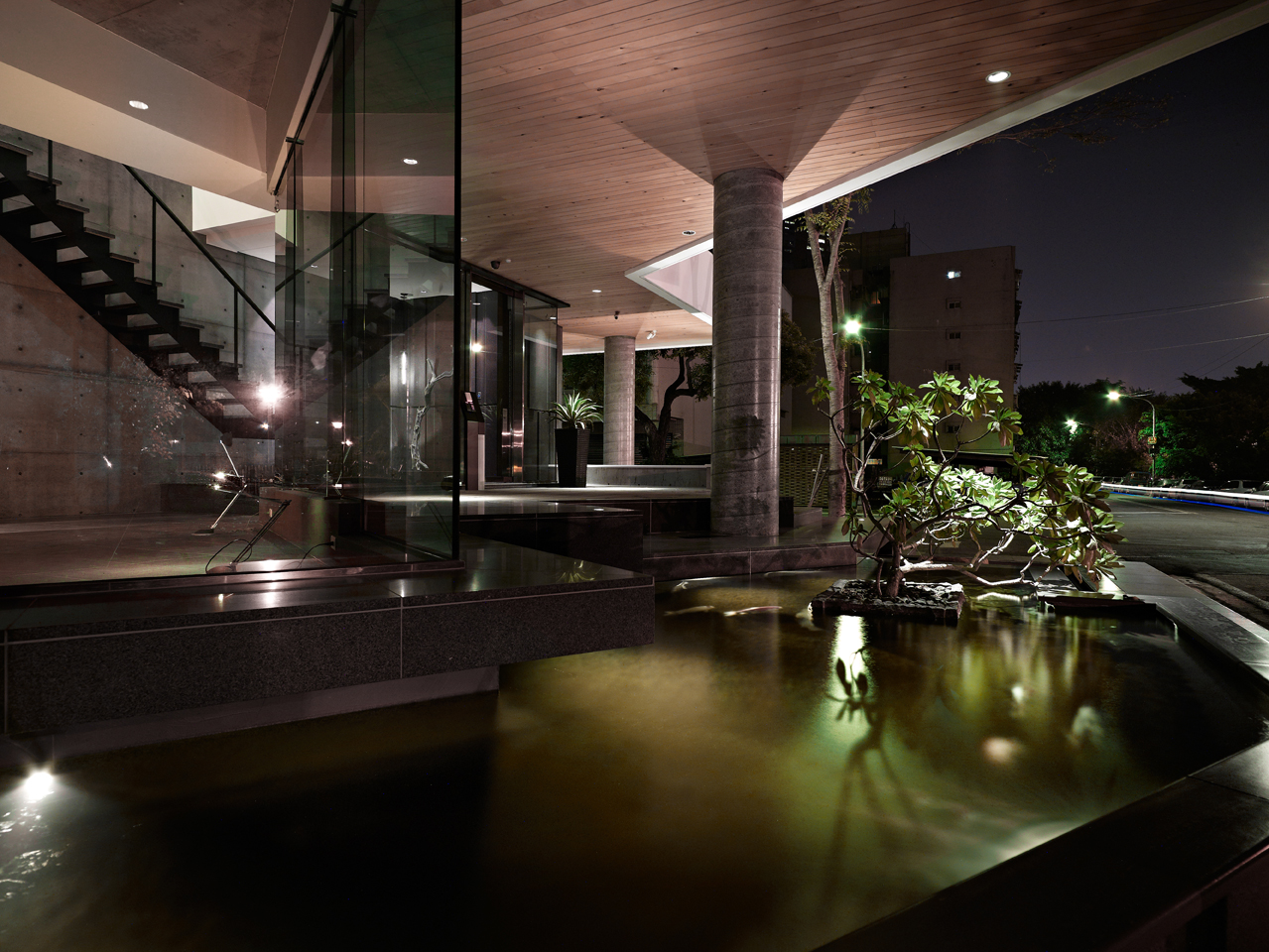 Keng-Fu Lo | Residential Building | Kaohsiung City, Taiwan by LEICHT ...