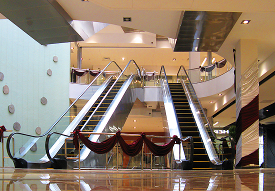 Shopping mall "Gallery ART" by Arhproject - Architizer