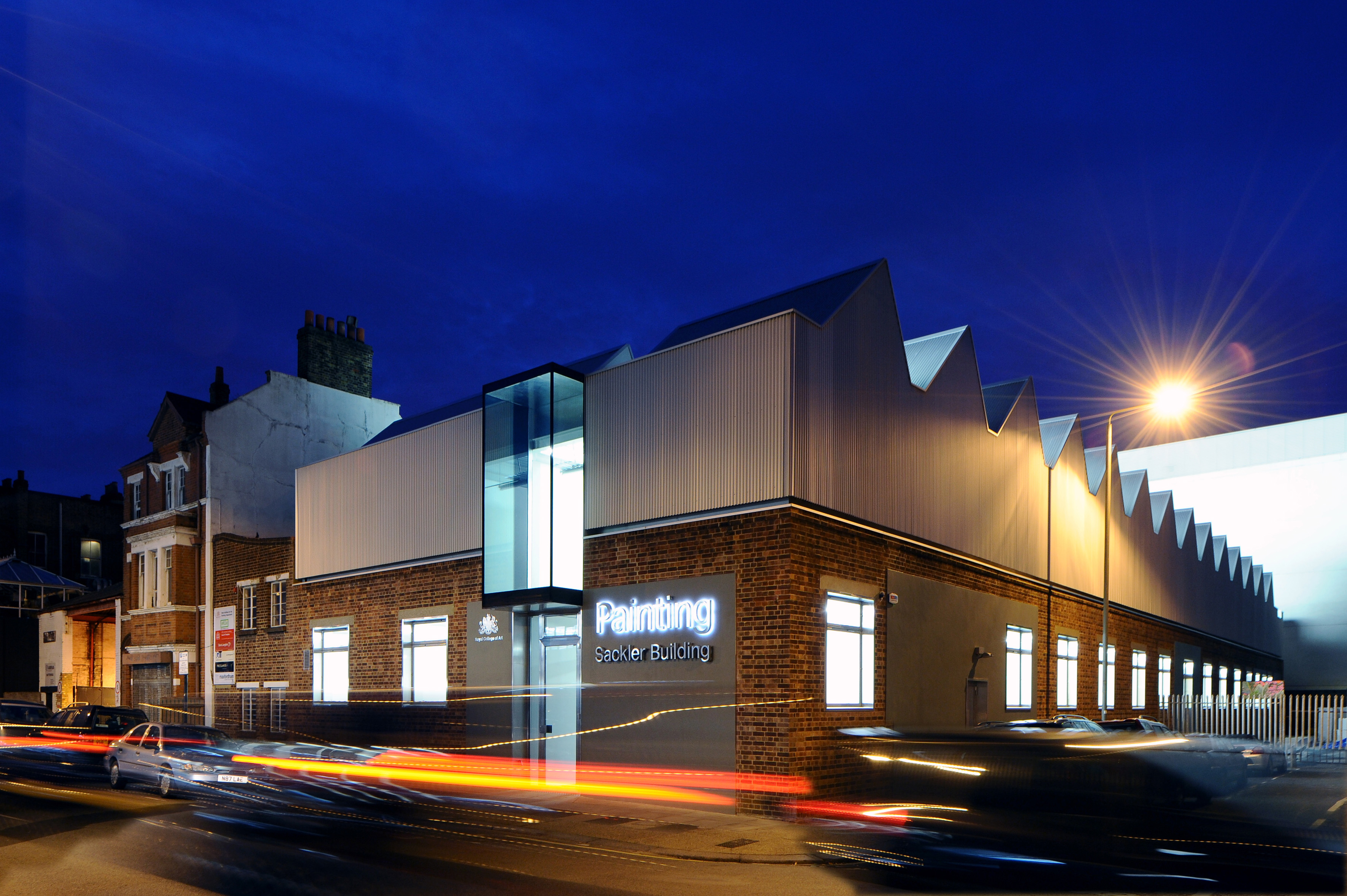 The Sackler Building by Haworth Tompkins - Architizer