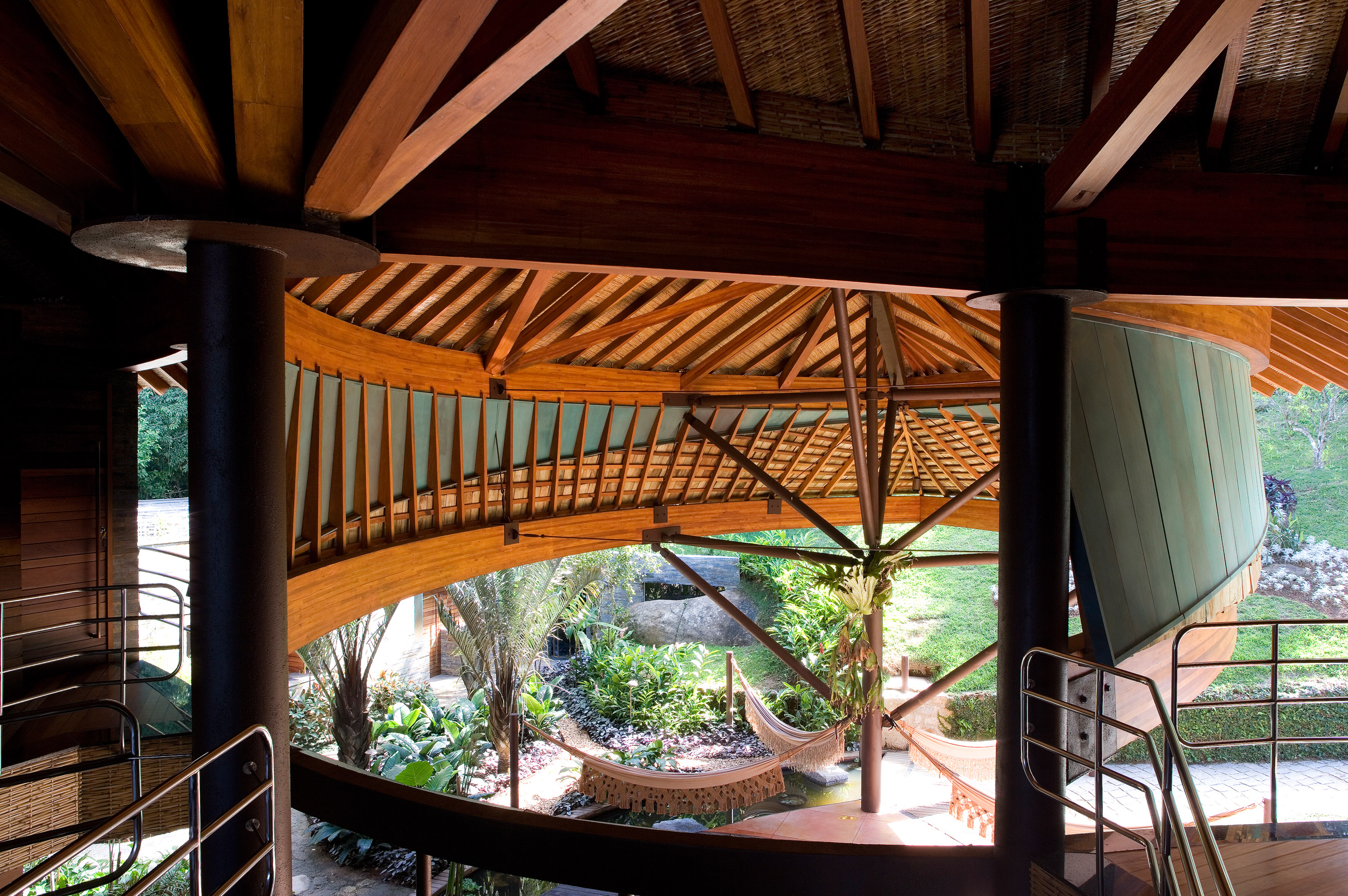 Leaf House by Mareines Arquitetura - Architizer