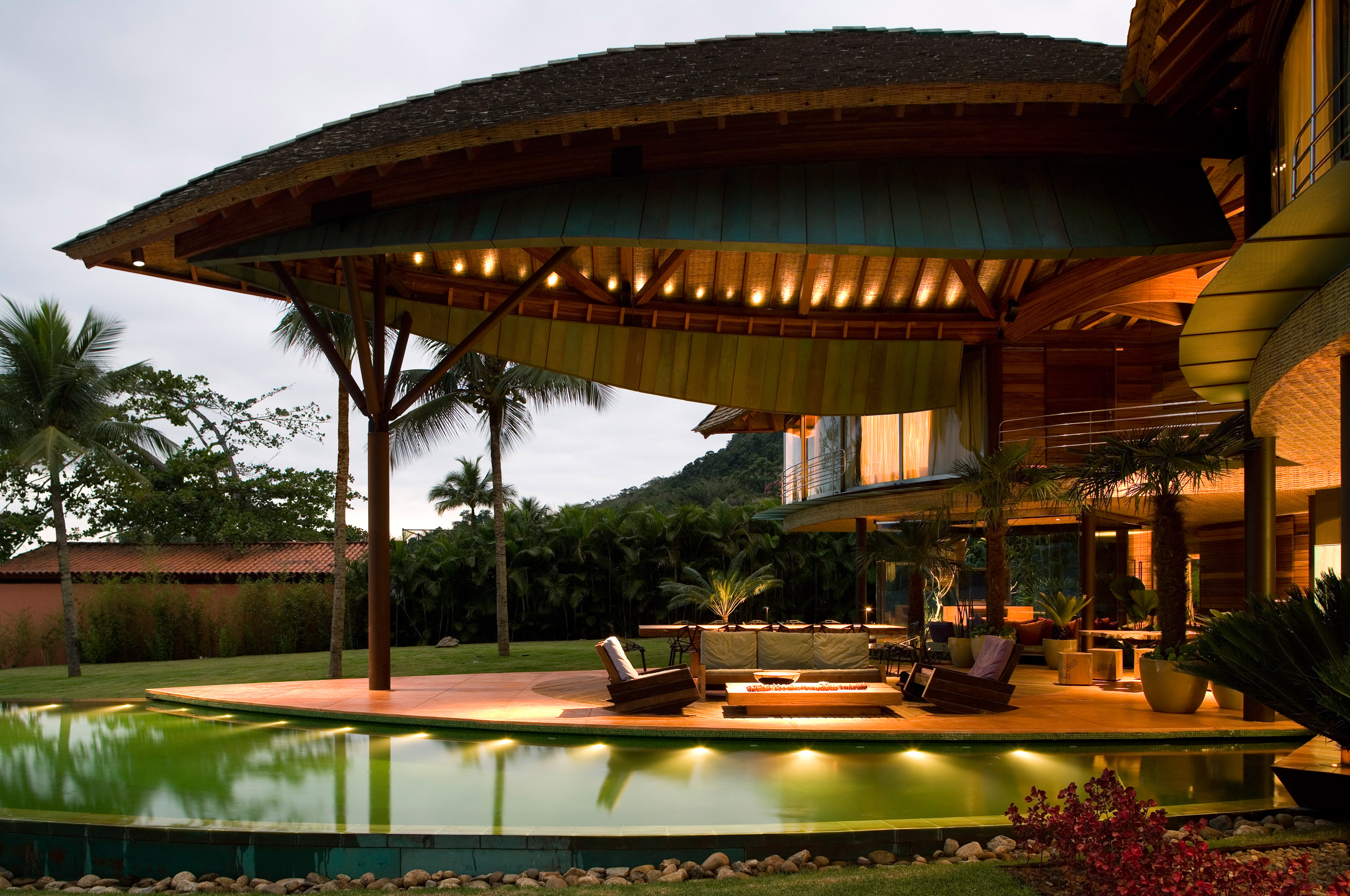 Leaf House by Mareines Arquitetura - Architizer
