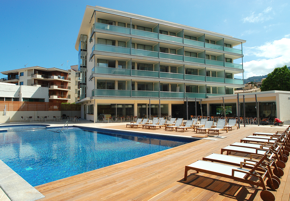 aimia Hotel - Architizer