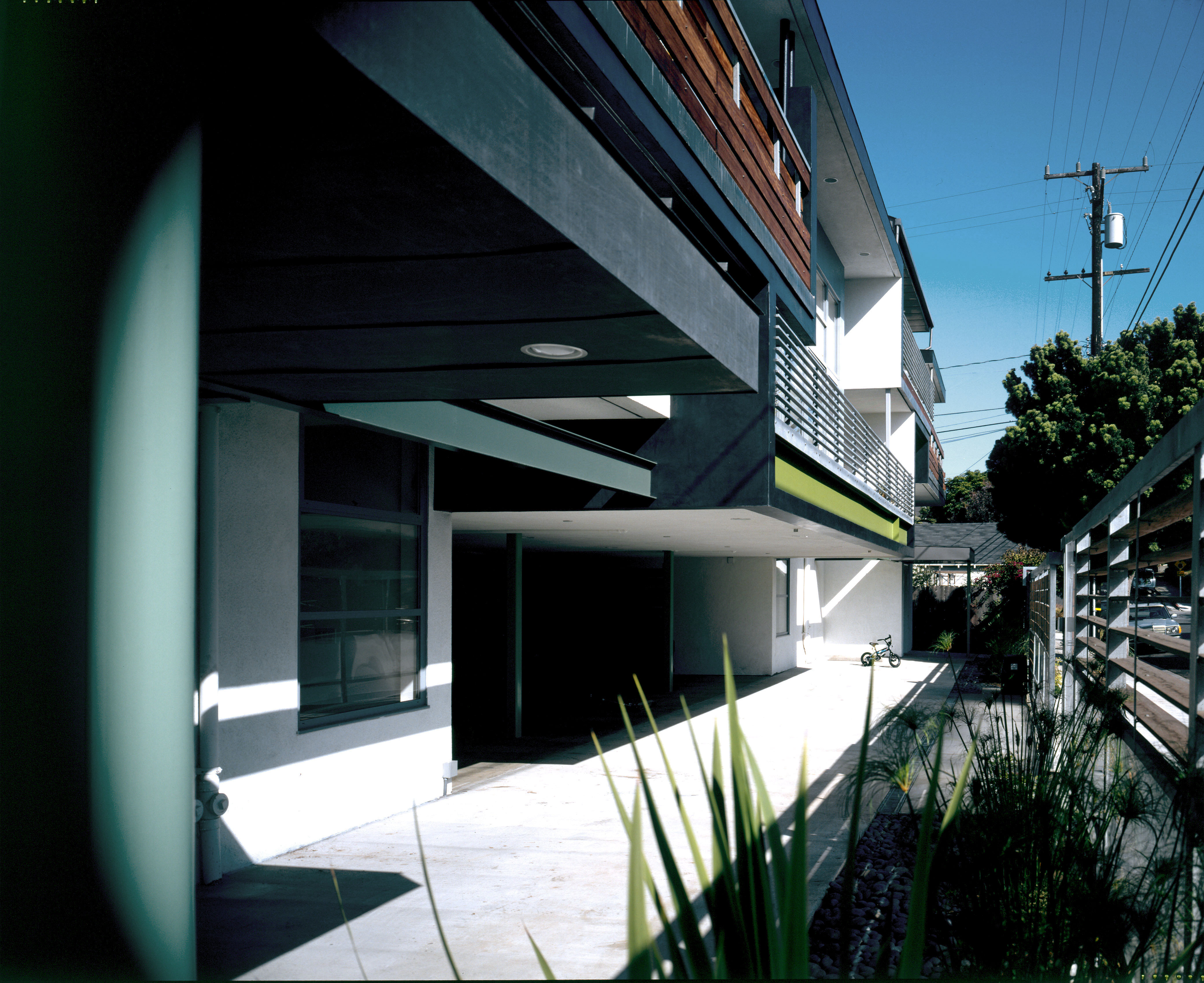 Idea 354800: A Couple of Lofts in Santa Monica, United States - Architizer