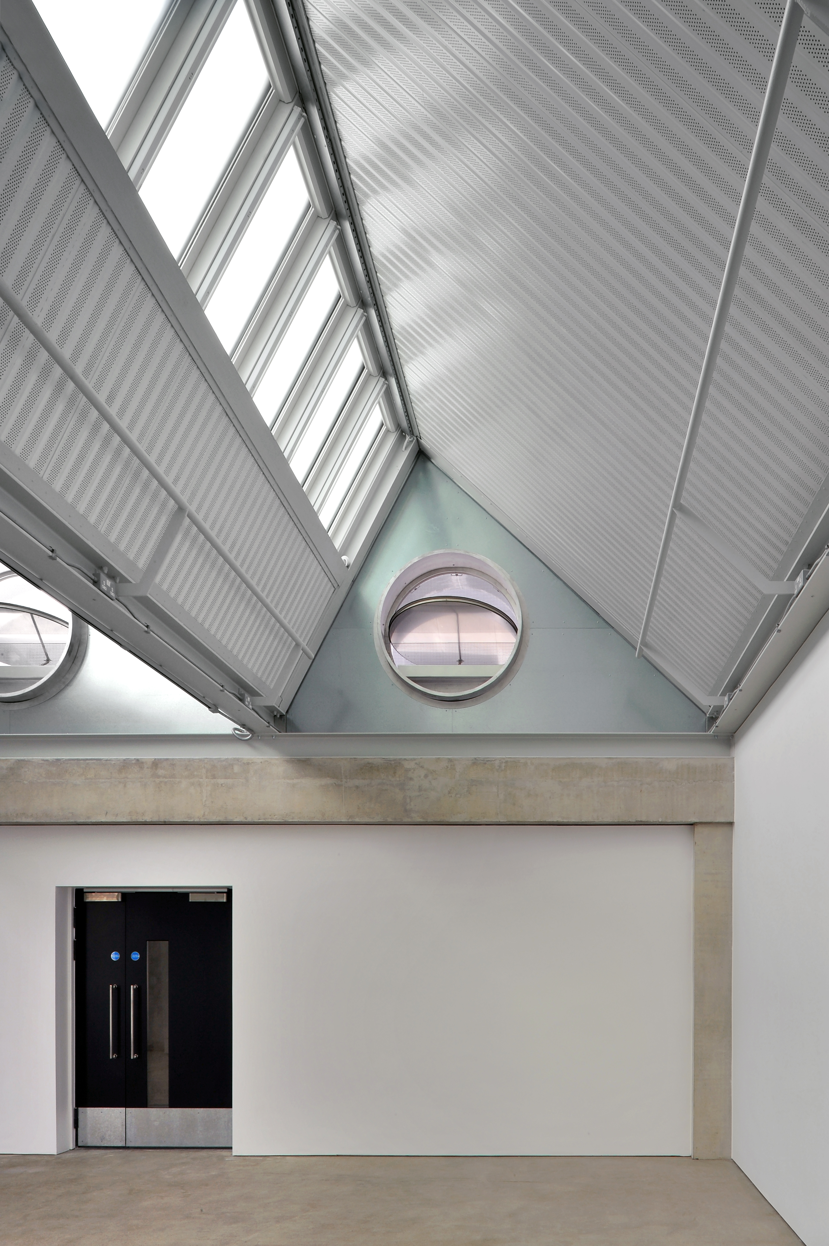 Dyson Building: Department of Fine and Applied Arts by Haworth Tompkins ...