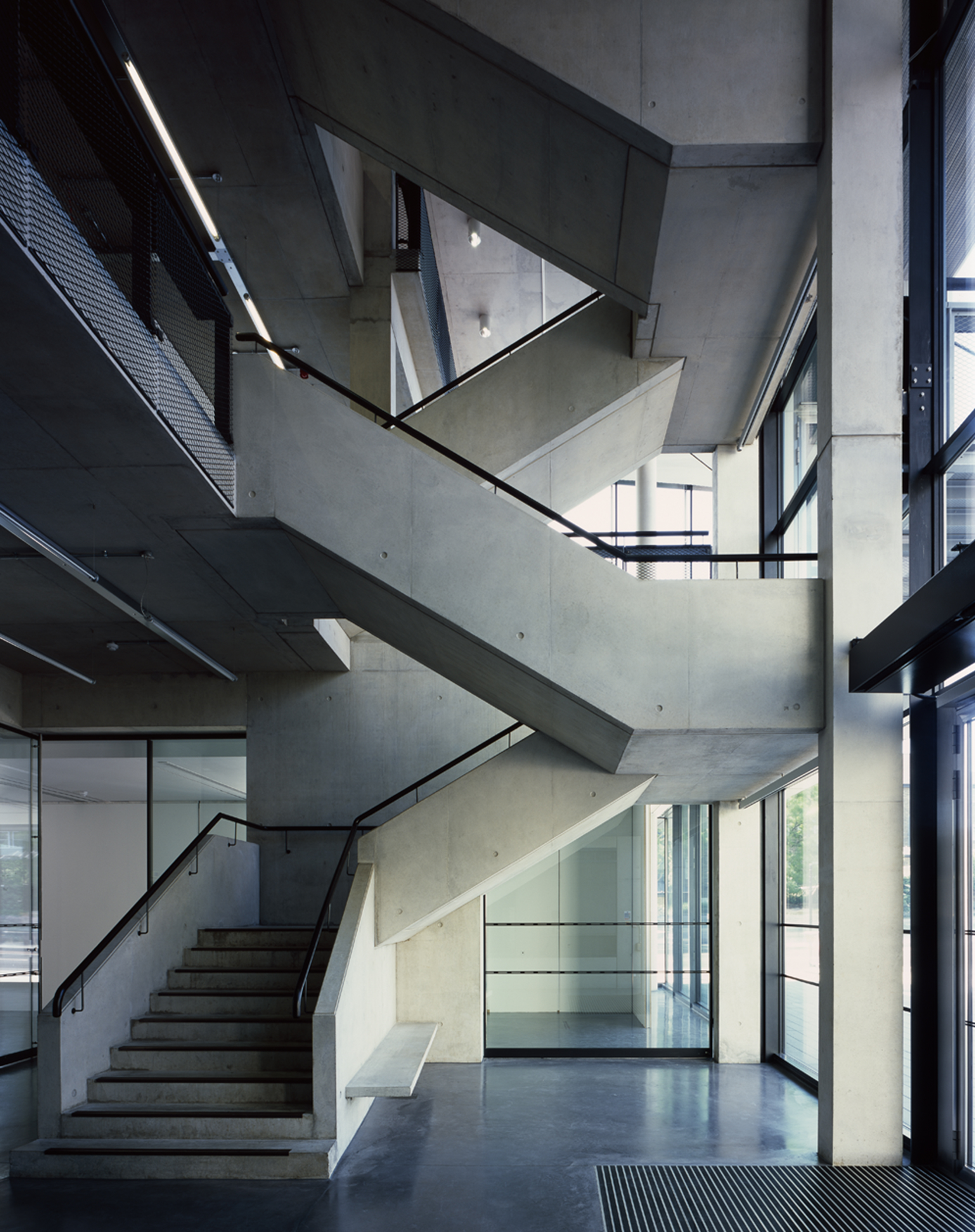 Dyson Building: Department of Fine and Applied Arts by Haworth Tompkins ...