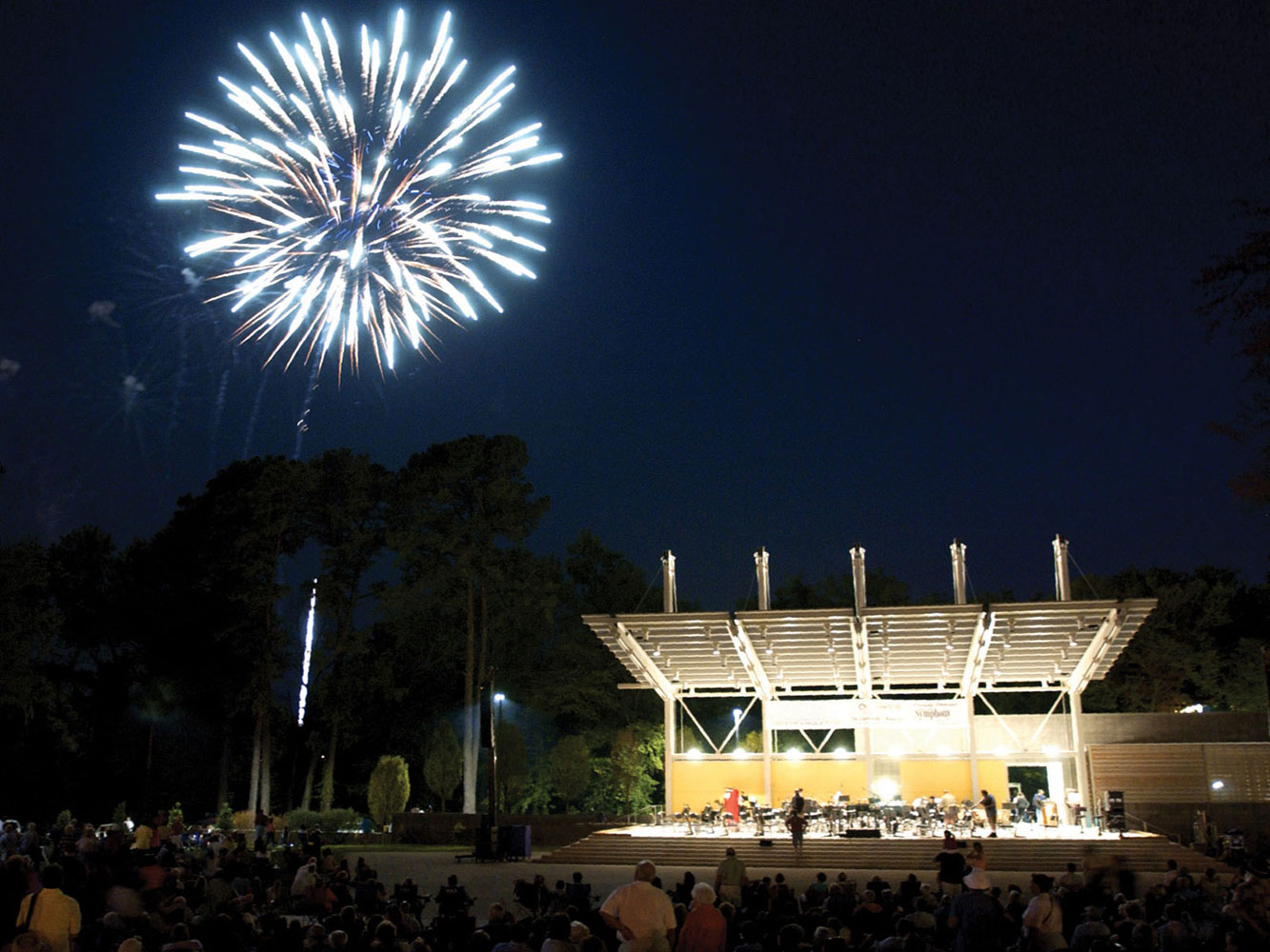 Fayetteville Festival Park Performance Pavilion by Clark Nexsen ...
