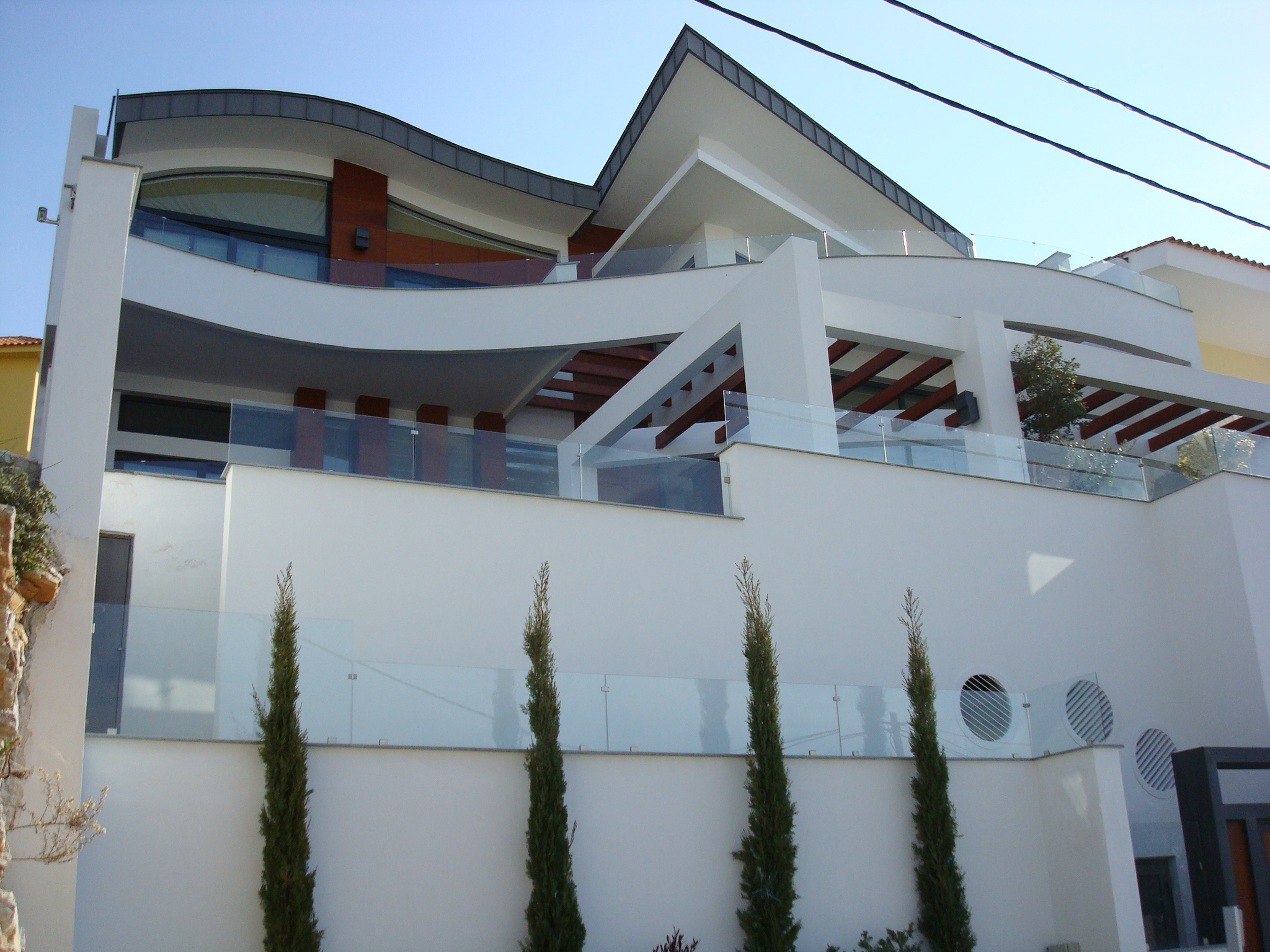 BNT HOUSE - Architizer