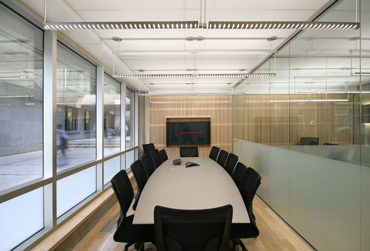 Service Point McGill University by ékm architecture - Architizer