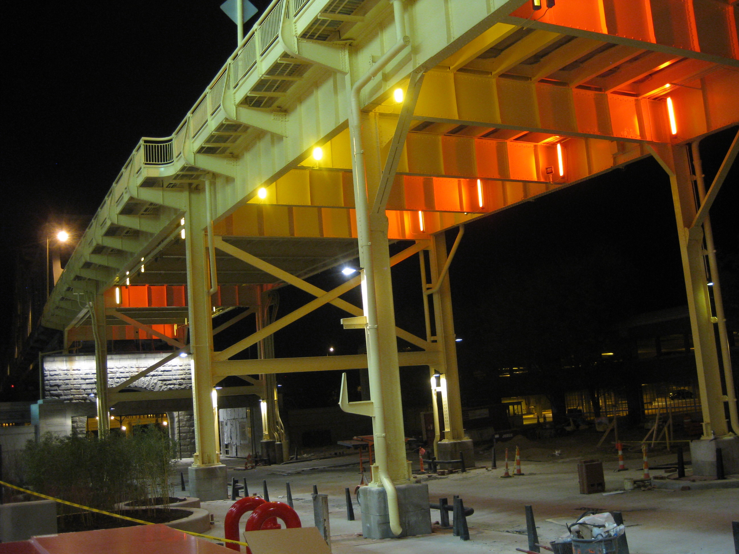Louisville 2nd Street Bridge and Streetscape - Architizer
