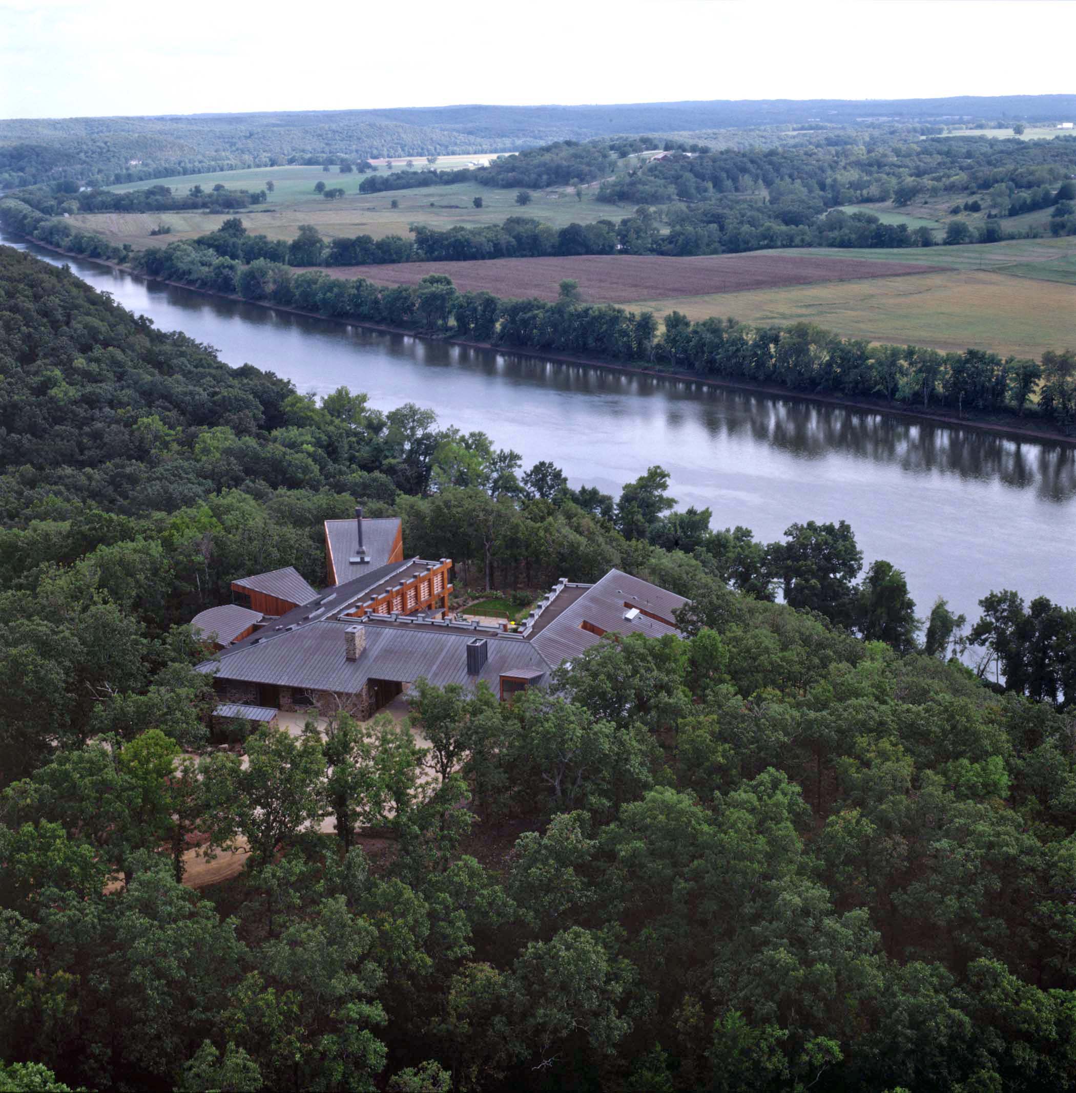 River House by Barton Phelps and Associates - Architizer