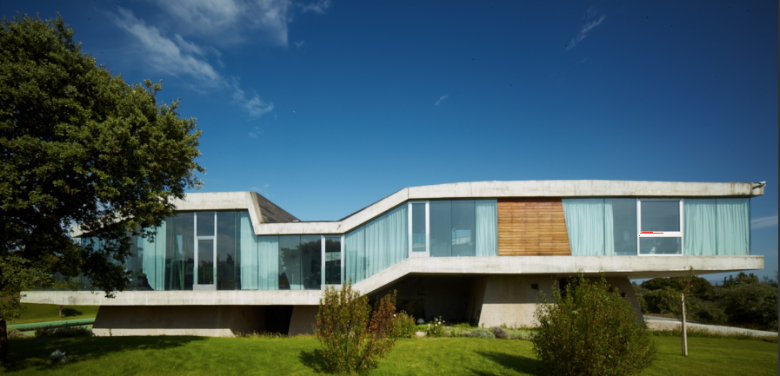 Vars House by aceboXalonso Studio - Architizer