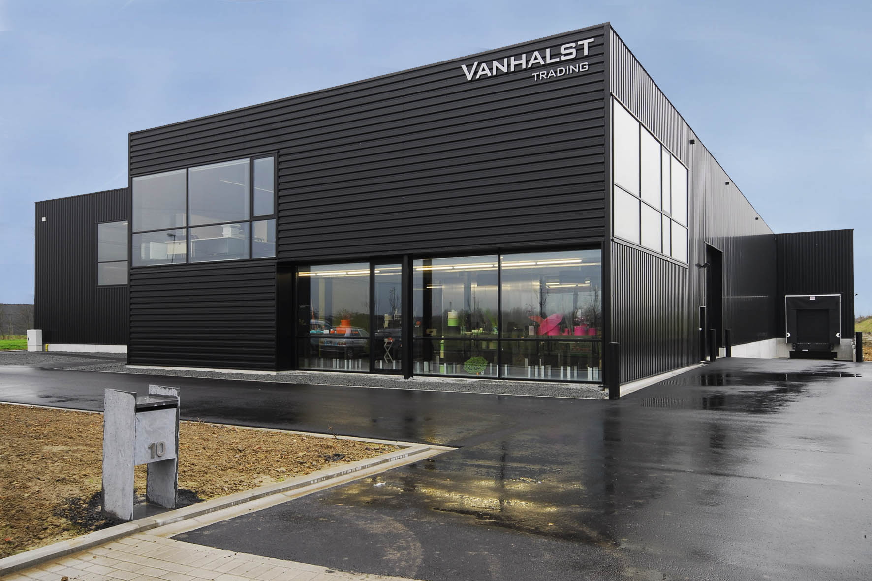 Vanhalst Trading by BOXAR architects - Architizer