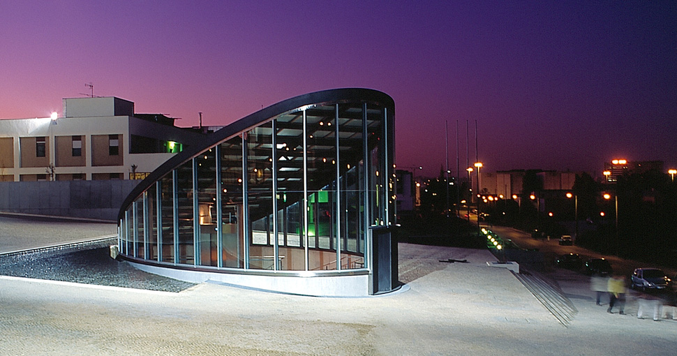 School of Dental Medicine- University of Lisbon by OPERA | Design ...