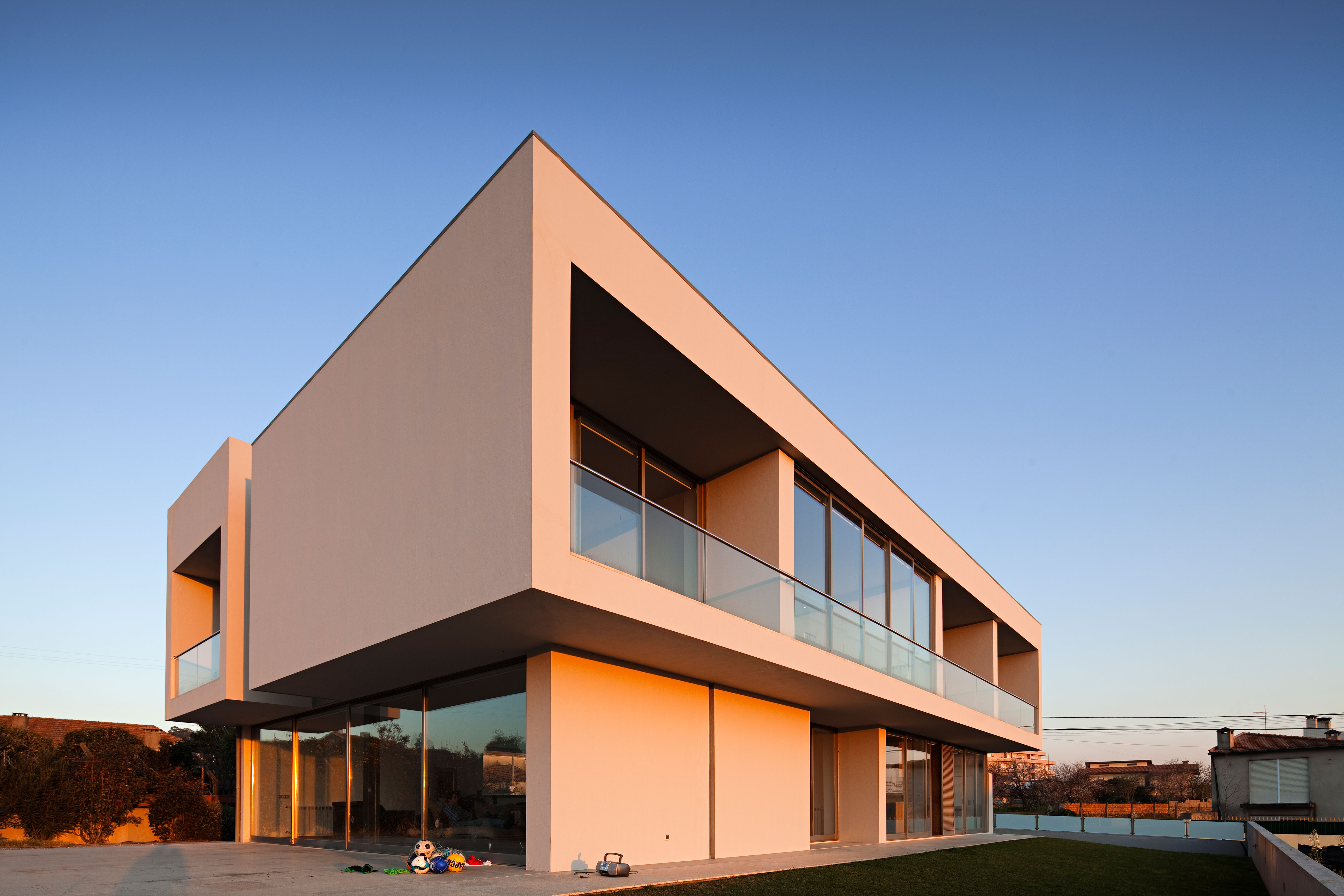 Paramos House by Atelier Nuno Lacerda Lopes - Architizer