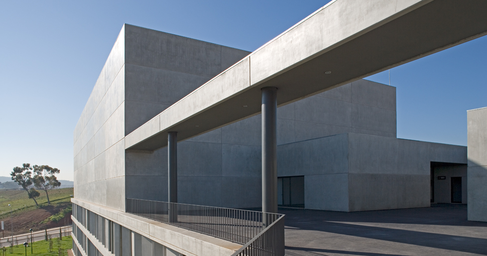 "Fórum Brandoa" Civic Center by OPERA | Design Matters - Architizer