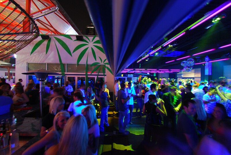 Shark Bar by RJS Architects, Inc. - Architizer